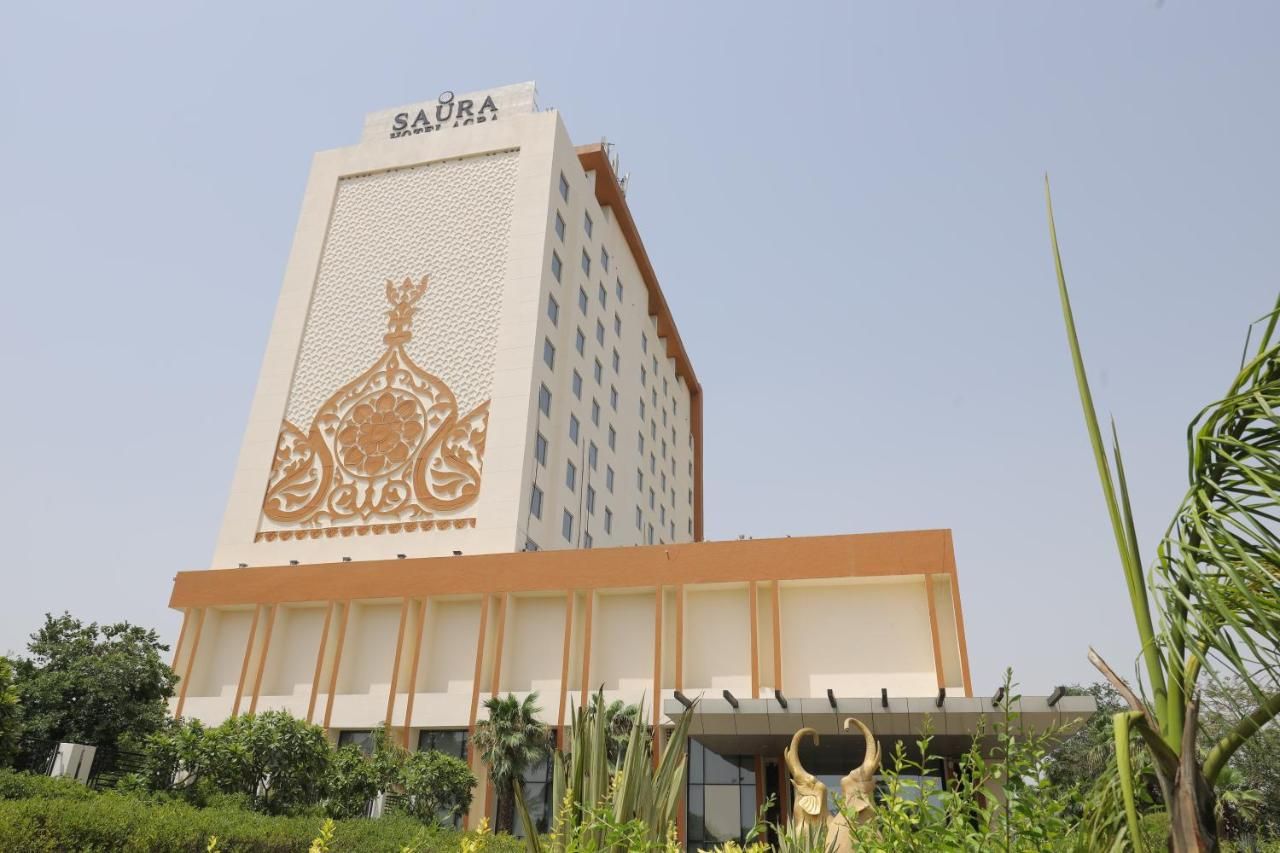 India: Stay At The 5-star Saura Hotel In Agra For Only US$ 43 / Night ...
