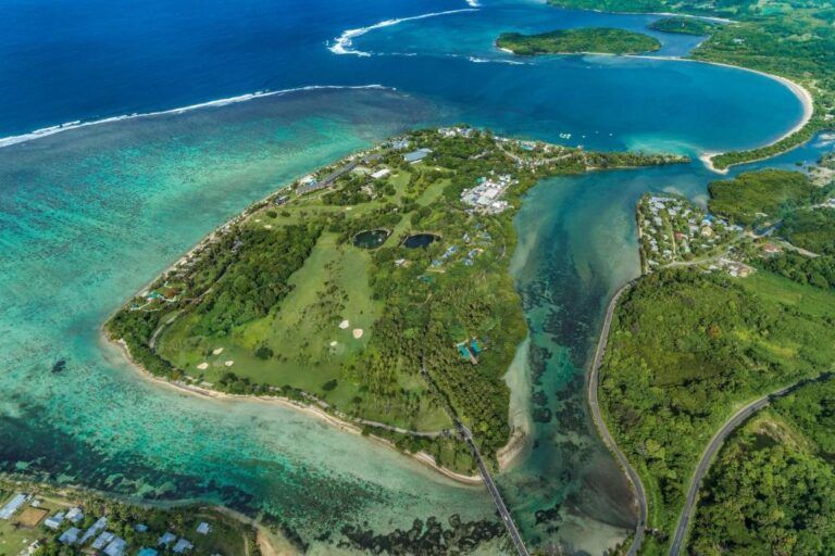 Viti Levu Island, Fiji: Amazing Luxury 5-star Shangri-La Yanuca Island ...